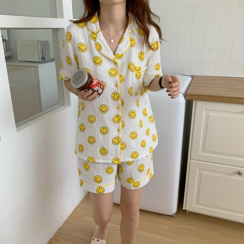 Smiley Emoji Sleepwear Short Pajamas Set – Nada Outfit Land