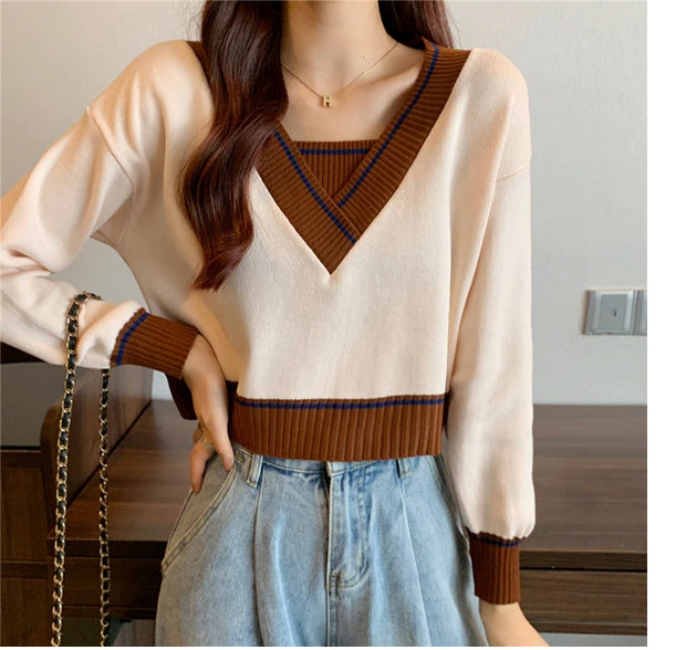 V-Neck Retro Panelled Cropped Sweater – Nada Outfit Land