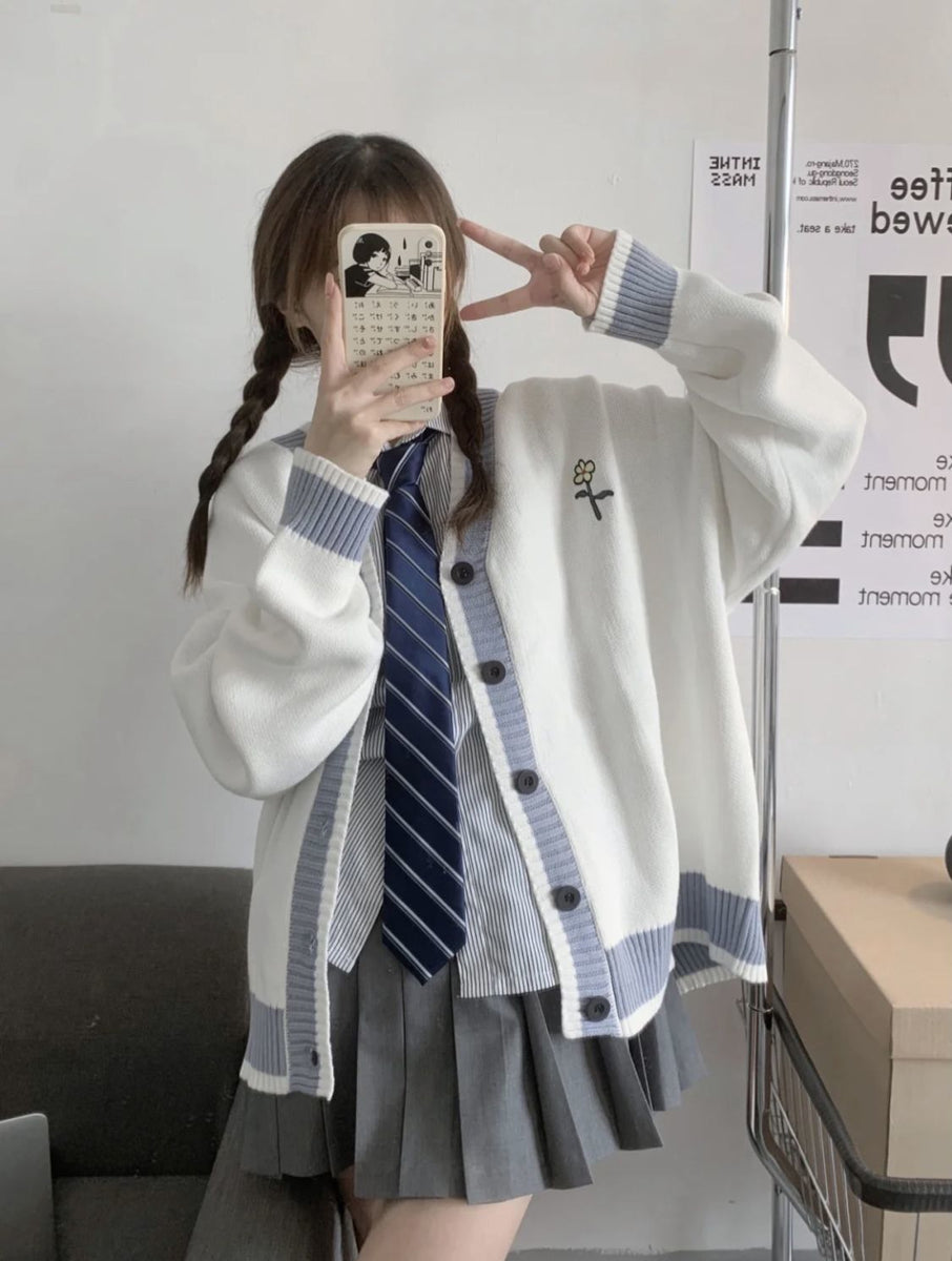 Loose Floral Embroidered Cardigan Sweater – Nada Outfit Land