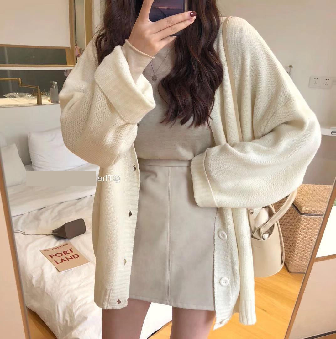 Loose V-Neck Button Cardigan Sweater – Nada Outfit Land